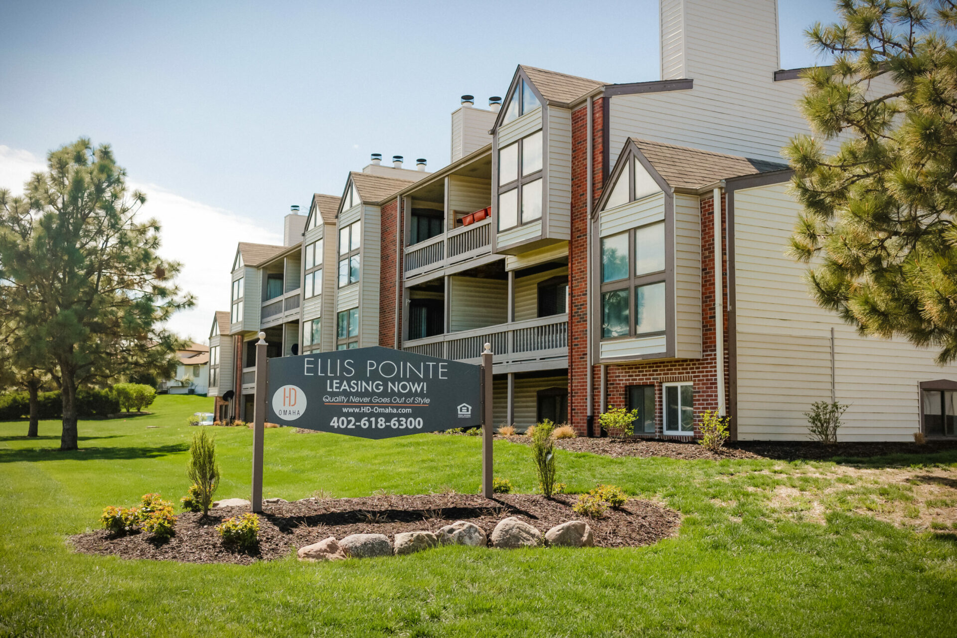 Ellis Pointe - Harvest Development